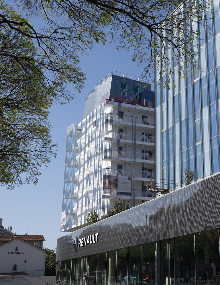 Renault — Carta - Reichen et Robert Associés